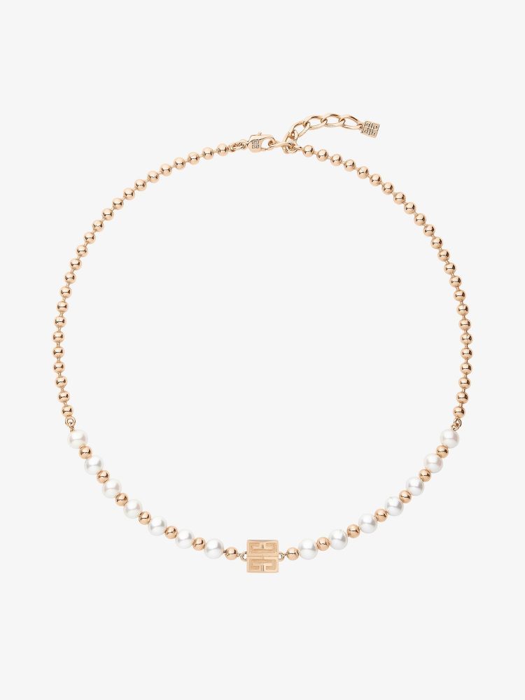 2025「精品Logo項鍊」必收8款：LV、Chloé法式優雅，Valentino「雙鍊珍珠」 復古風最華麗！ | Bella.tw儂儂